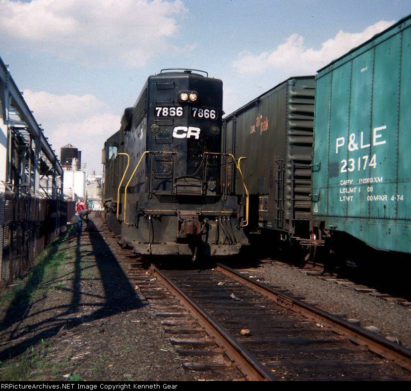 CR 7866 switching the Dunellen yard. Shot on 126 size slide film